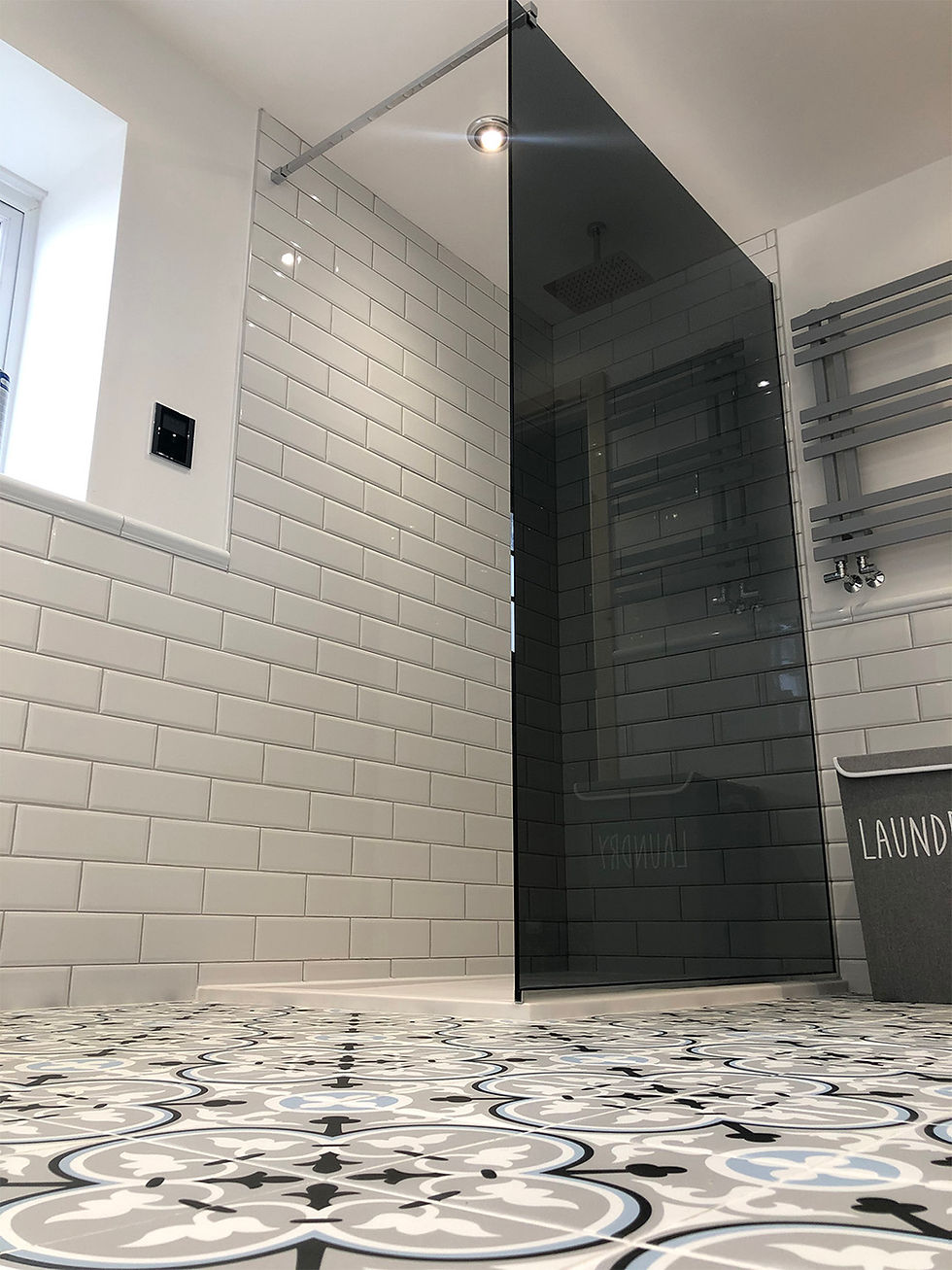 5 top tips for ordering custom glass shower doors | Glass & Mirror ...