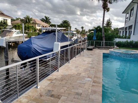 HOME | East Coast Railing