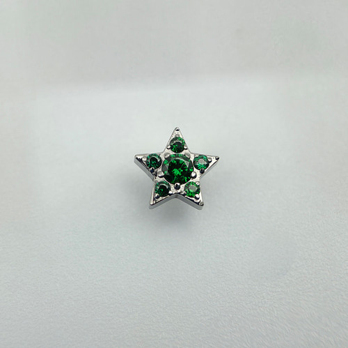Emerald vega attachment | Piercings by Georgia