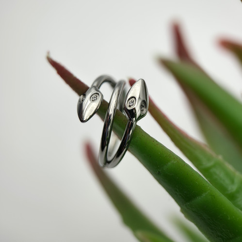 'Slime' Hinged Ring | Piercings by Georgia