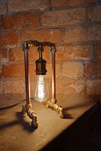 Steampunk copper pipe lamp