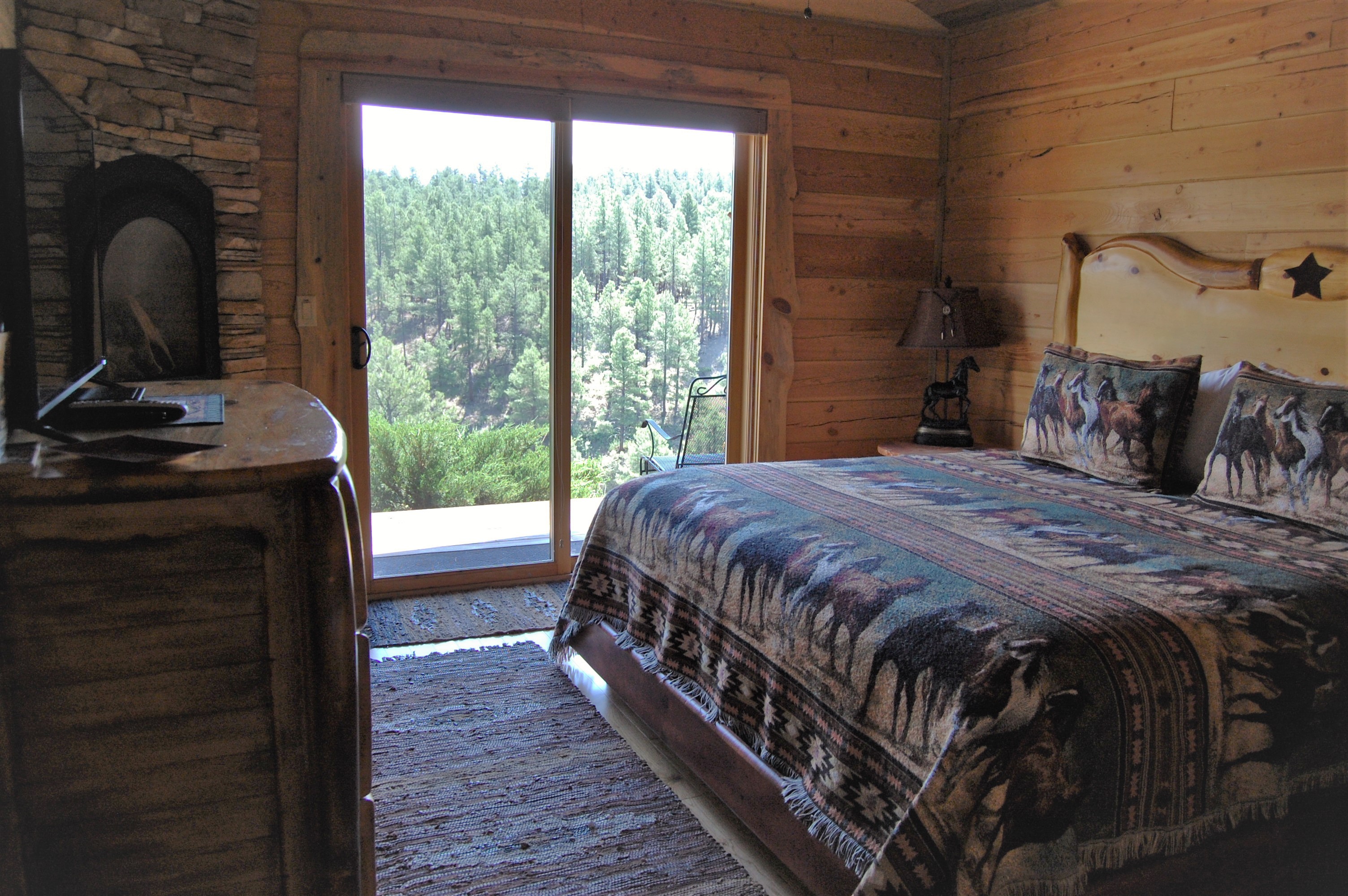 The Cabins at Hartland Ranch - Trails End Cabin - Three Bedroom Cabin