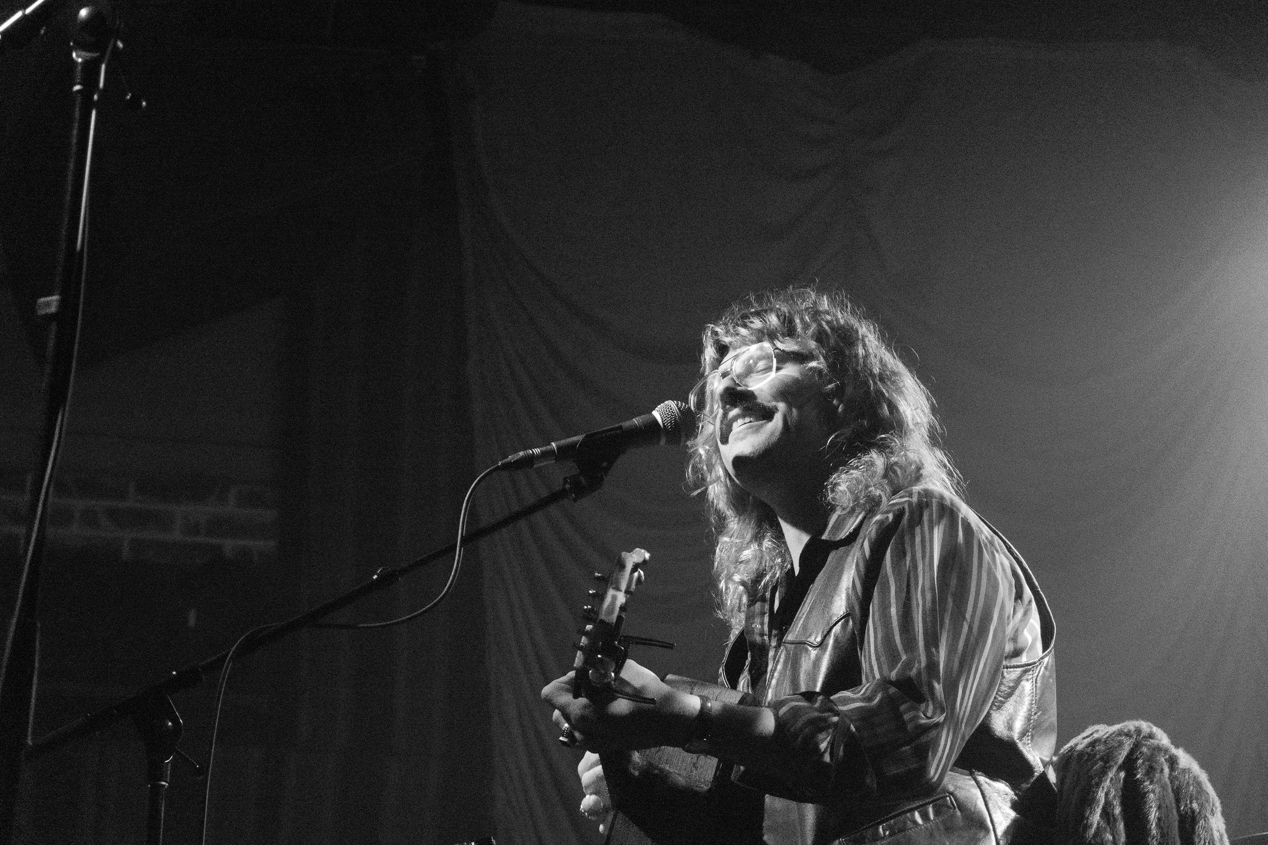 Pàppa D. | singer-songwriter