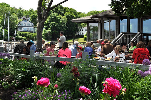 Perkins Cove Seafood Restaurant | Barnacle Billy’s | Ogunquit, Maine