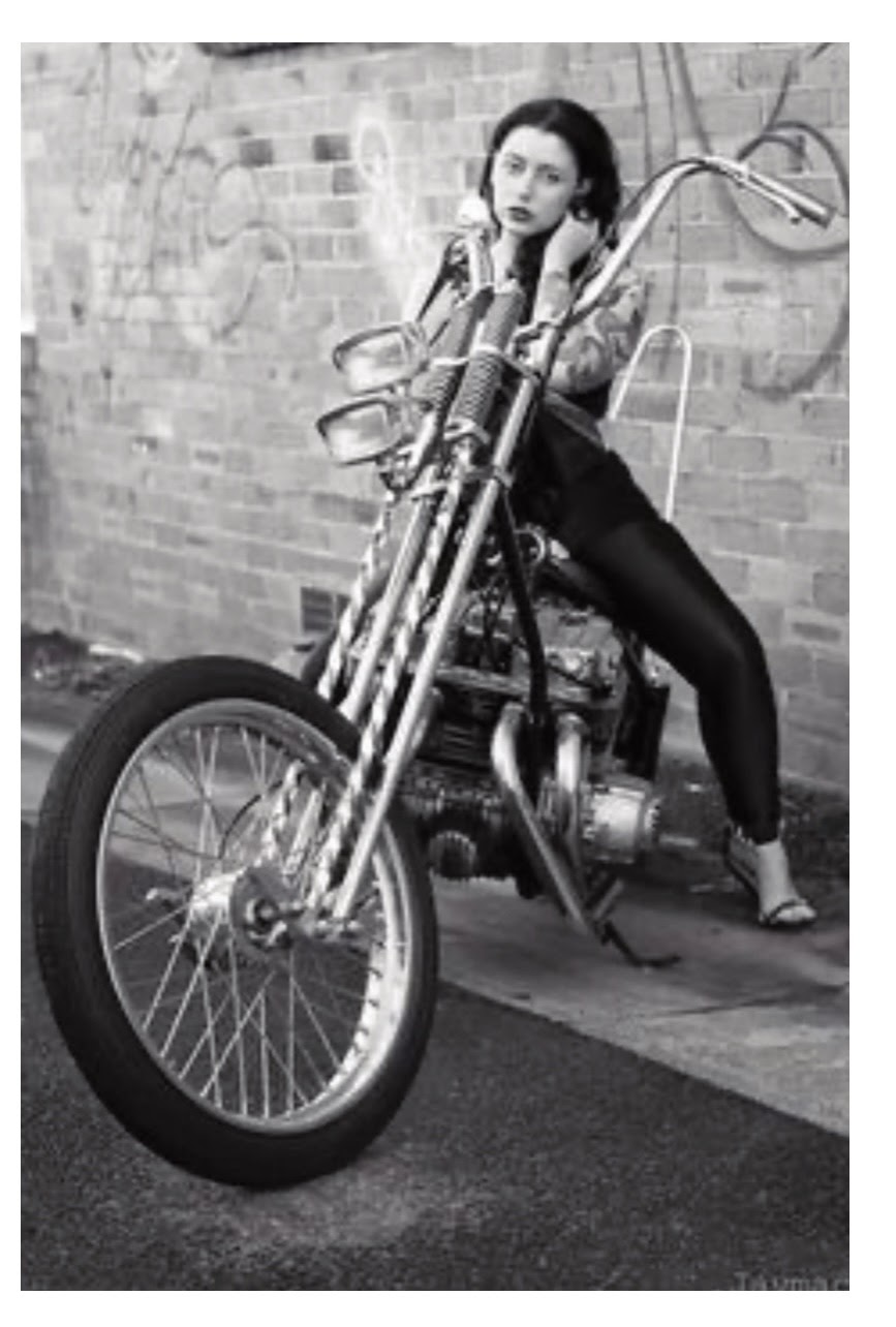 Join "Tricky Ricky Customs" on the Spaces by Wix App