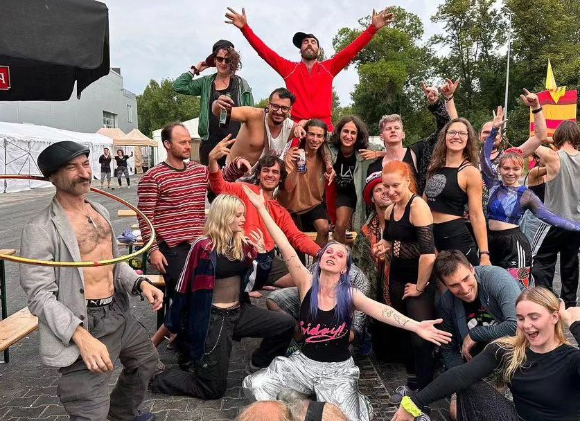 Learn to Learn! The Ultimate Guide to Juggling: Master Your Flow from ...