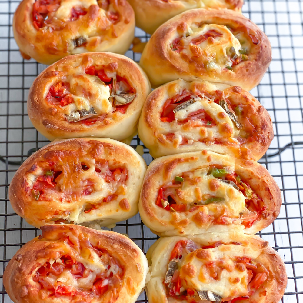 Scrumptious Pizza Scrolls!