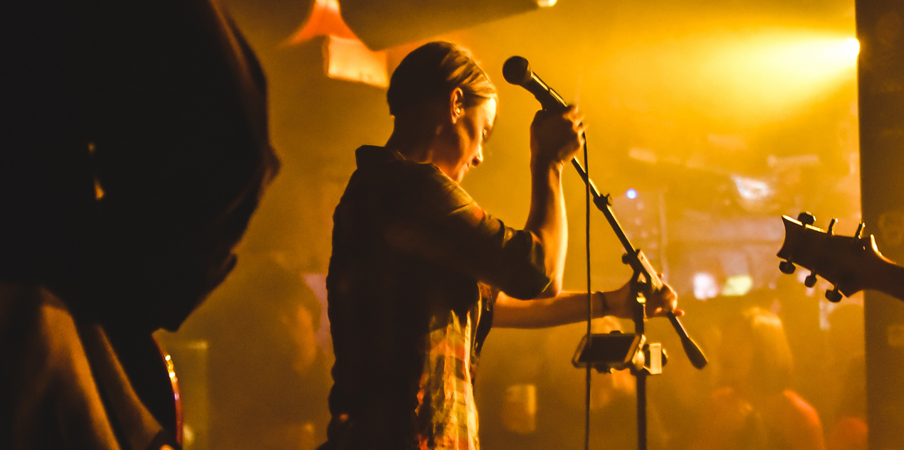 Betsy Ade | United States | Well-Known Strangers