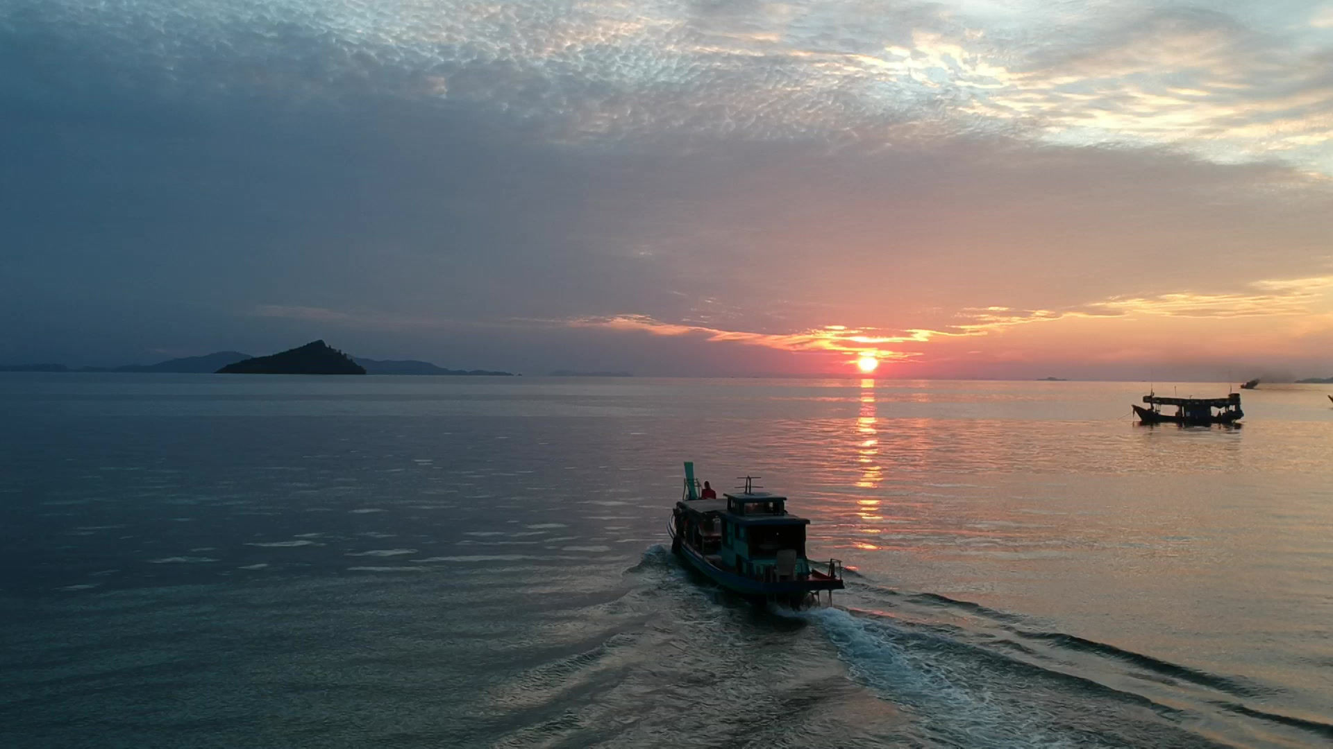 Contact us | Bulone Resort