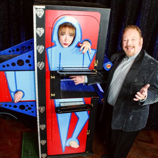 John Measner Family Magic Show - Sun. 11/12, Doors Open 12pm, Show 1 p ...