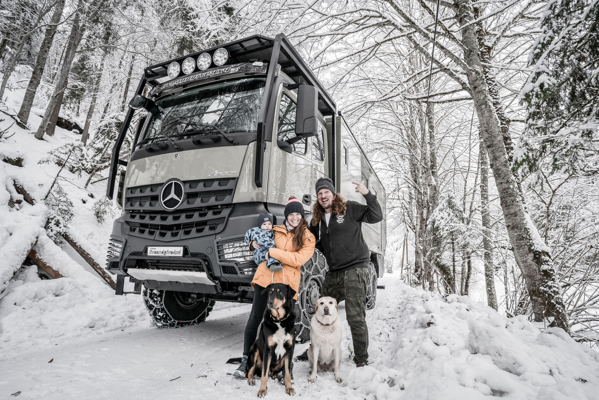 EXPEDITION VEHICLES | Live and Give 4x4