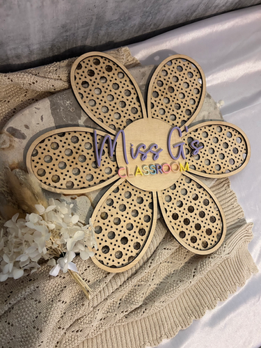 Teacher Classroom Rattan Flower Sign | Mama Made Creations
