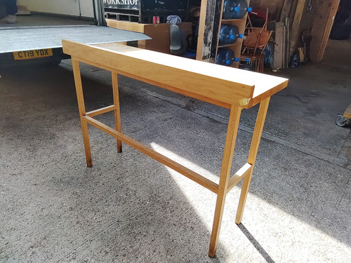 freestanding counter | RAW Workshop