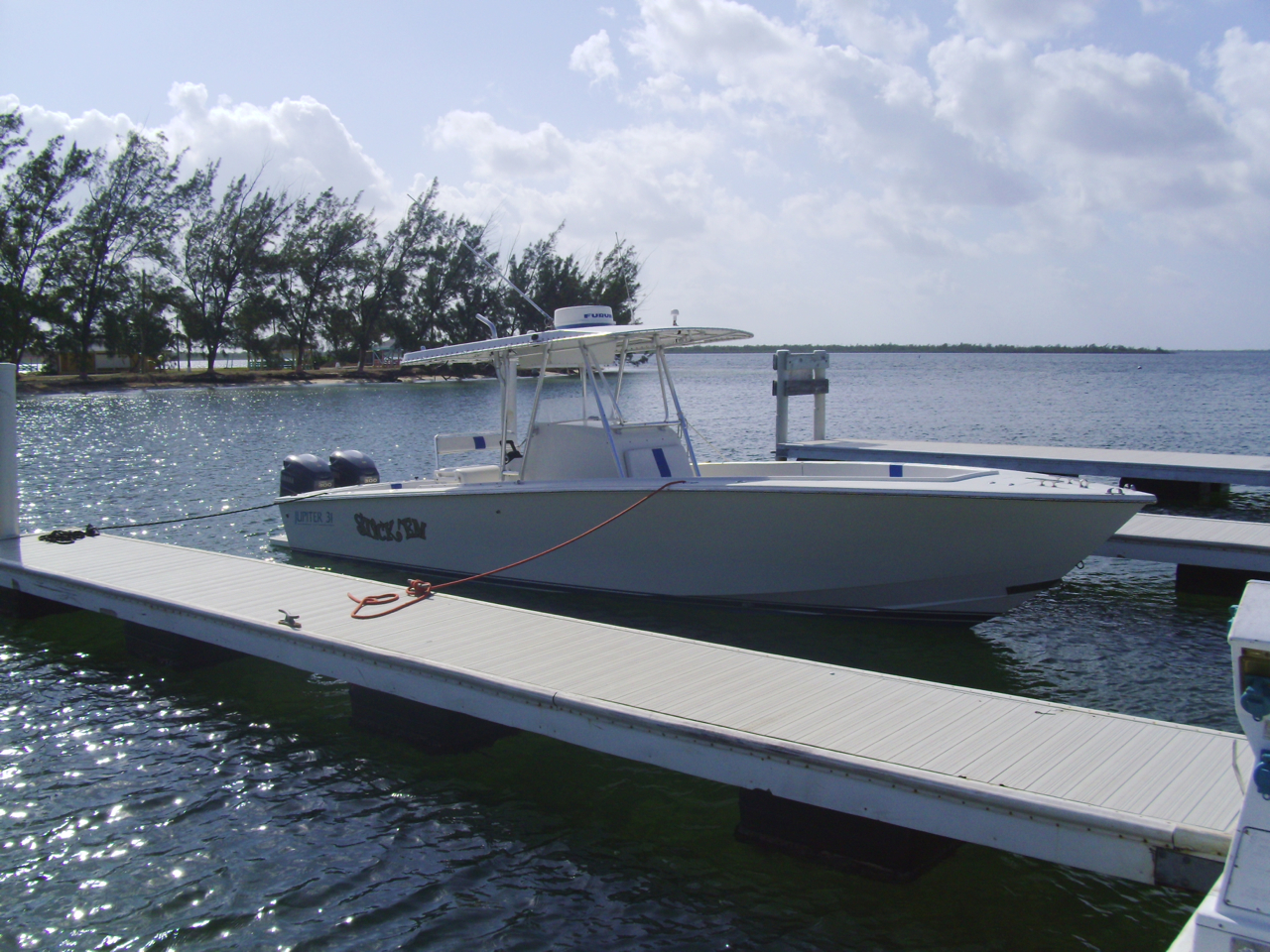 Blue Haven Charters - 31 foot center console boat - Cayman Islands