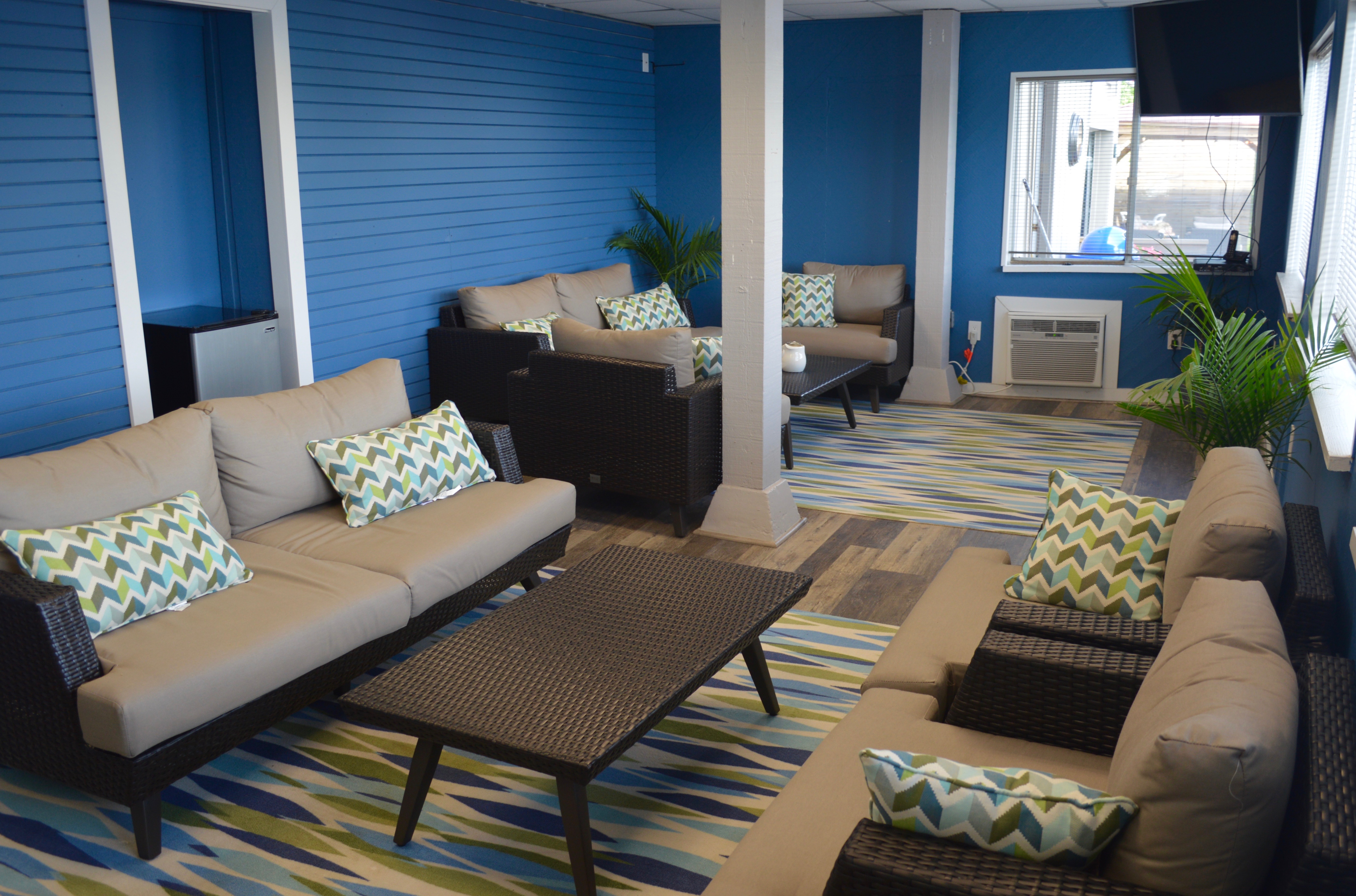 Home | Pine Lake Marina