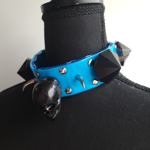 Blue & Black Diamond style skull spikes | Yokaidecadence