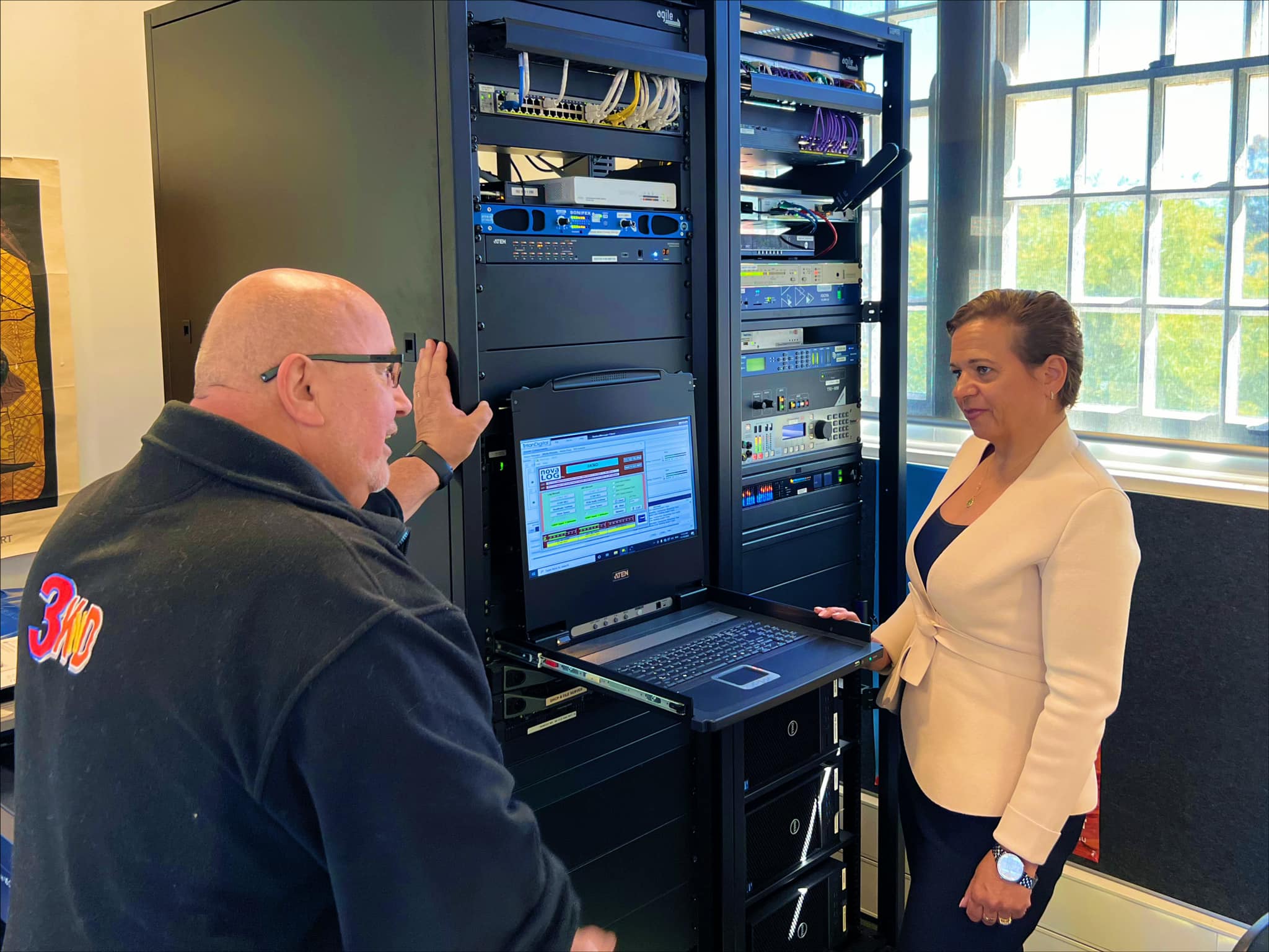 Hon Michelle Rowland MP and The Hon Ged Kearney MP talks to 3KND ...