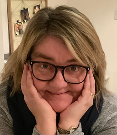 Medium | Denise Plummer Accredited Bedfordshire Medium