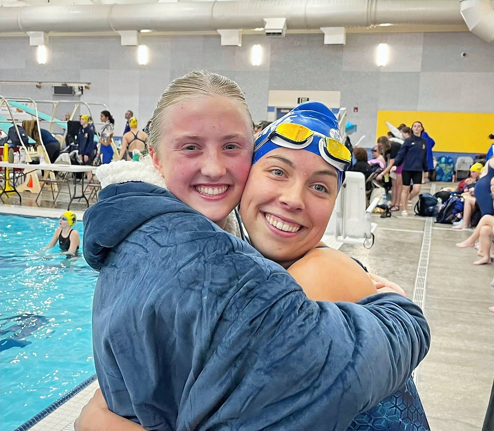 Eatonville Cruiser Swim Team Shines at District Meet, Advances to State