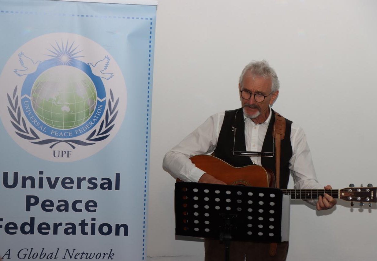 Peace Road Walk Recalls Ireland’s 75-year Legacy