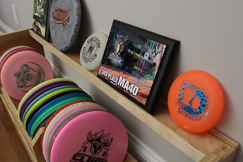 HYZER DISC RACKS. high quality disc golf storage solutions.