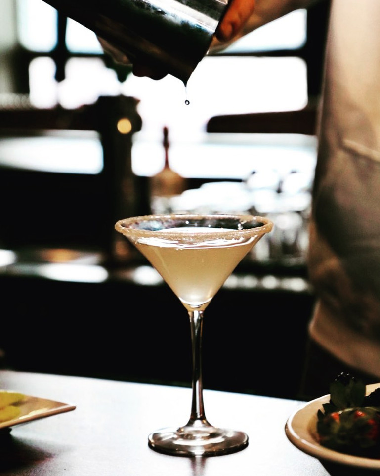 Indoor Bar | 1675 At The Ridges