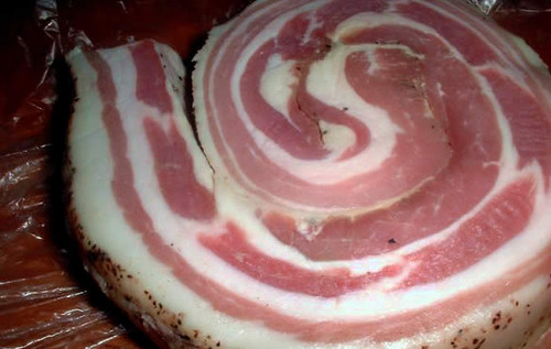 Pancetta (Cured Italian Bacon) | gourmet-food