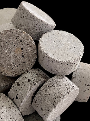 GREY PUCKS | YummyClays