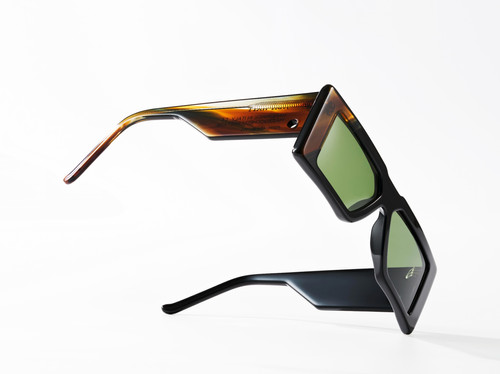 Alonzo JI121M sunglasses in Black / Amazon frames and Green lenses ...