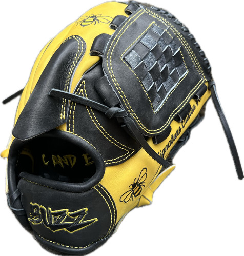 Custom Field Gloves | Buzz Athletics