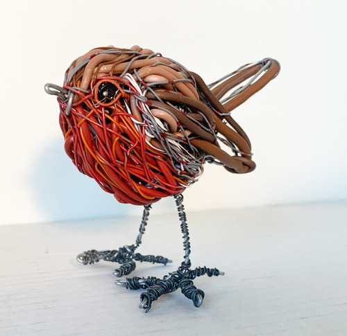Wire robin | Amanda Bradbury