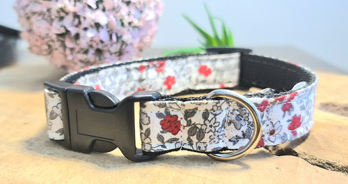 🌸 Collier Flower – Le style qui fait fleurir les promenades ! | UN ...