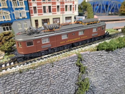 Roco Bern lotschberg Simplon museum edition electric locomotive 43711 ...