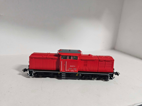 Roco DB BR 204 Diesel Locomotive 68812 HO Scale AC Digital | Mysite