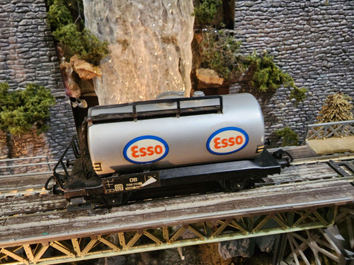Marklin DB Esso Tank Car 4501 HO Scale AC | Mysite