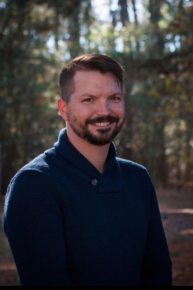 PASTOR RYAN HOLLIS | Laurel Nazarene