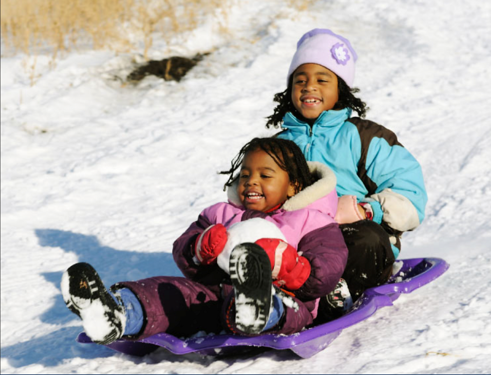 25 Fun Snow Day Activities for Kids + Free Printable Winter Bucket List