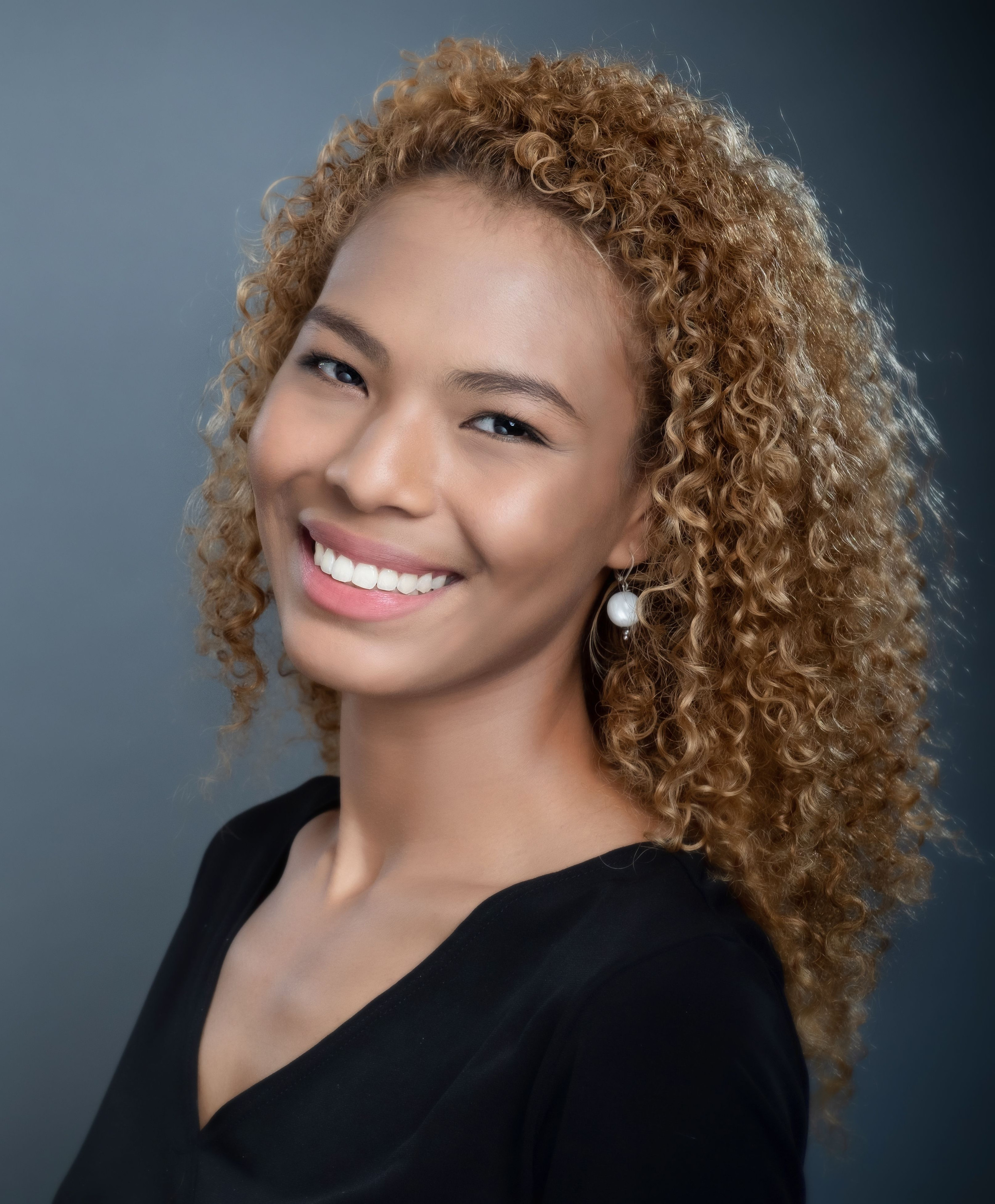 CONTACT | Sarah Osman - Actor, Model