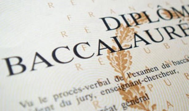 BAC GÉNÉRAL OU BAC TECHNOLOGIQUE: COMMENT CHOISIR