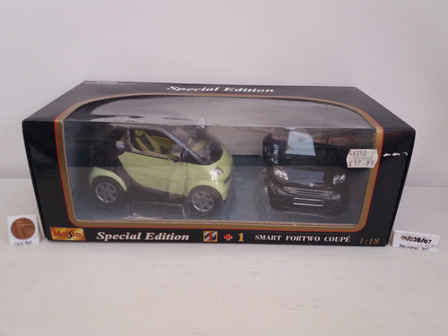 1:18 Maisto Model #31852 - Smart Fortwo Coupe (Black/Green) - Boxed ...