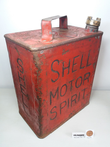 1935 Shell Petrol Can, unrestored | Glenns Antique Shop