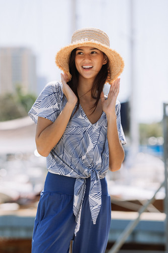 Kahala Top in Indie Sans | vermilli-hawaii