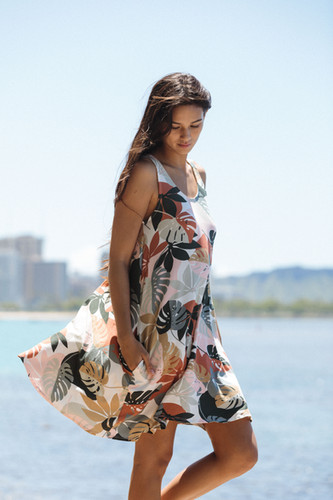 Valentine Dress in Panama | vermilli-hawaii
