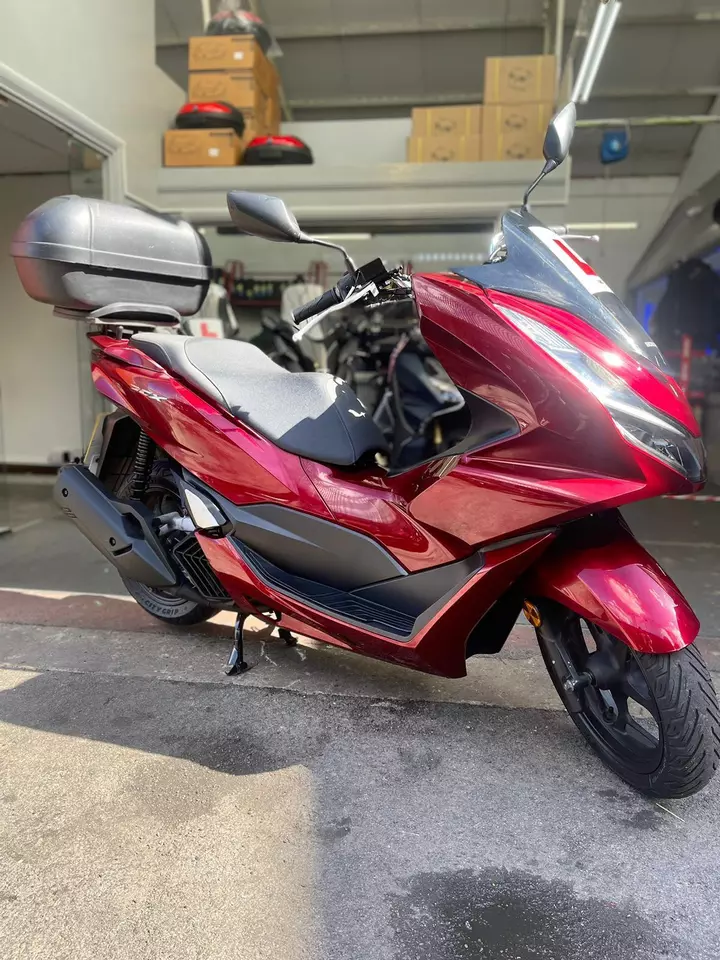 Honda PCX125 - Red - 2022 | Vr Motorcycle Ltd