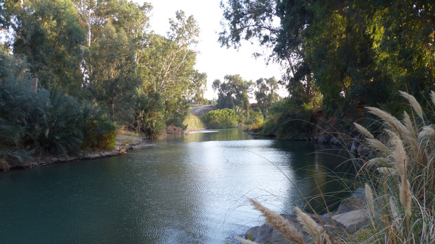 Jordan River Overview: See All Its Sites of Interest | HolyLandSite.com