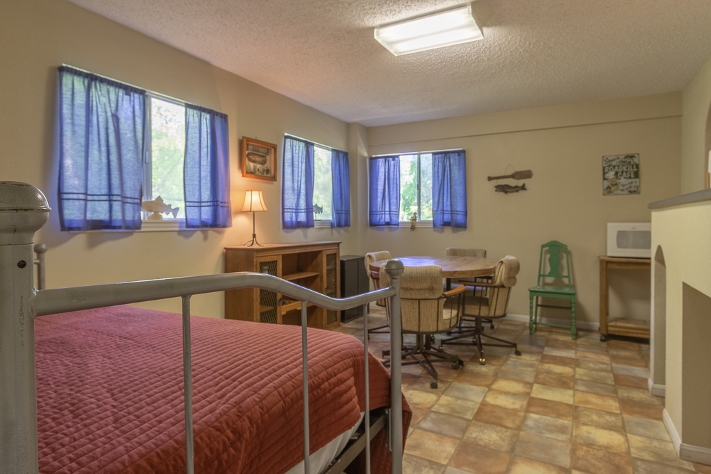 Red Barn Cabin | moocowrentals