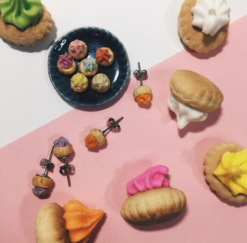 Fancy Gem Biscuits | Klay.sg