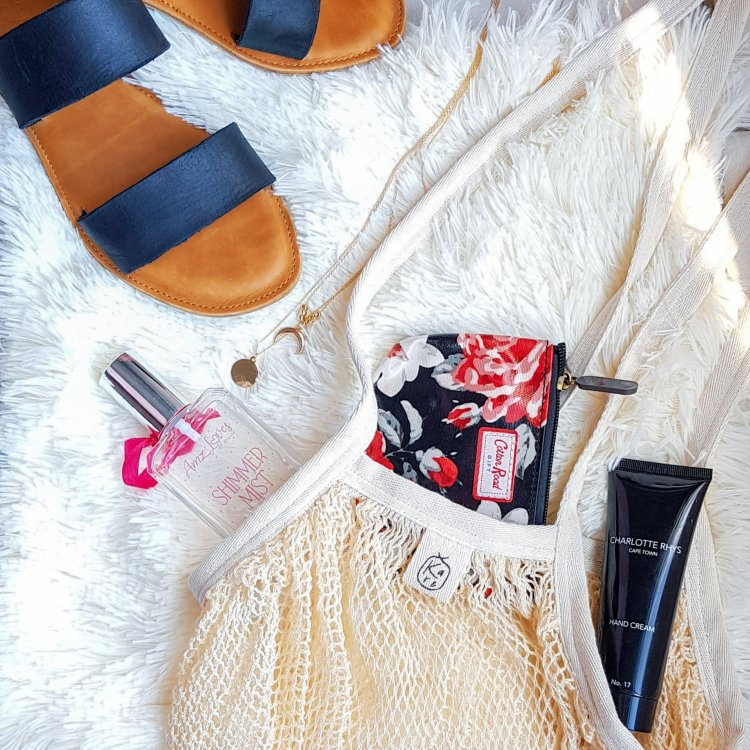 5 uses for your Kare Bag!🛍