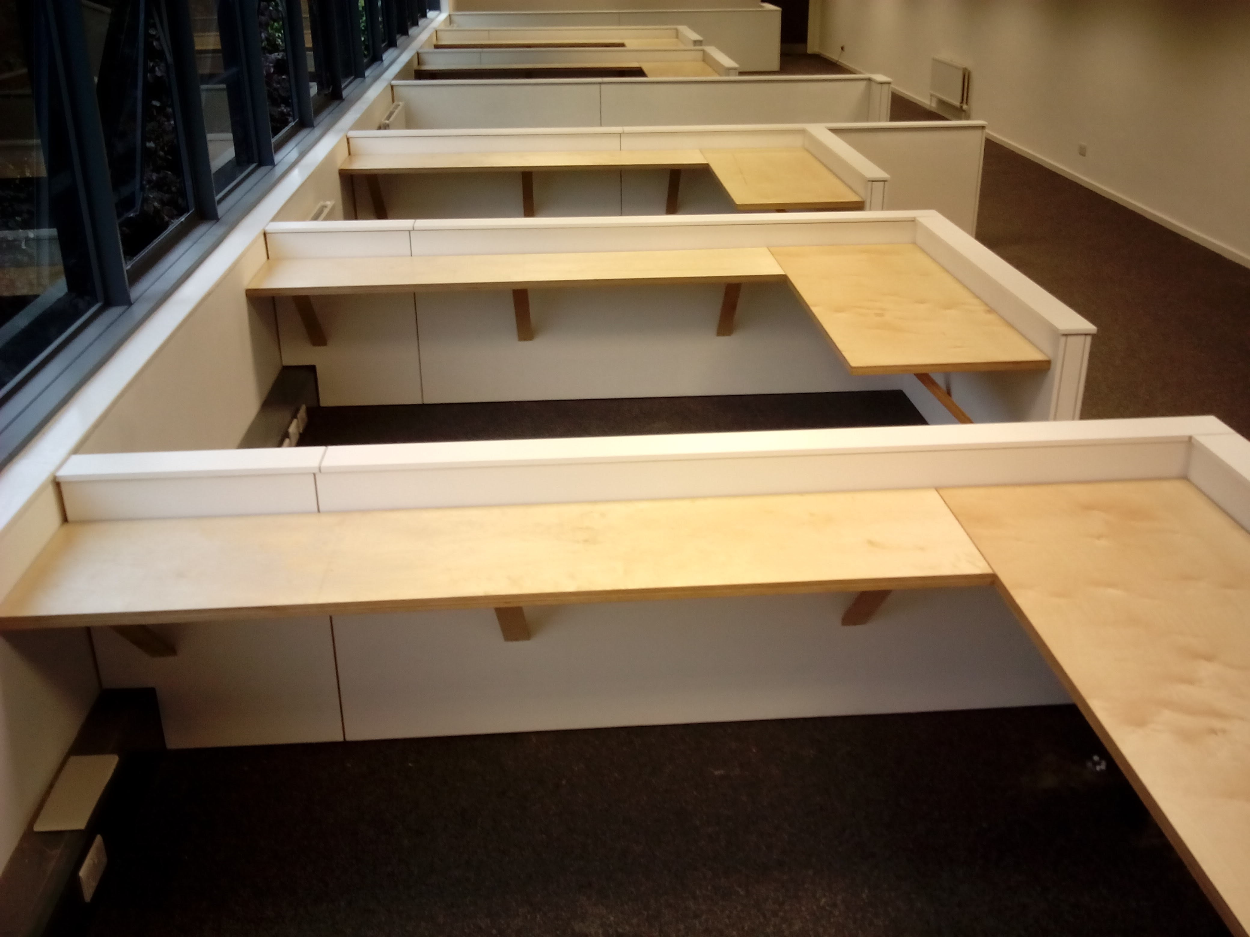 Bespoke Office Furniture | Desks, Bars & Reception Desks