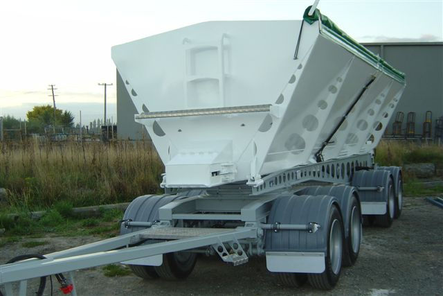 Cowan Trailers V Bin